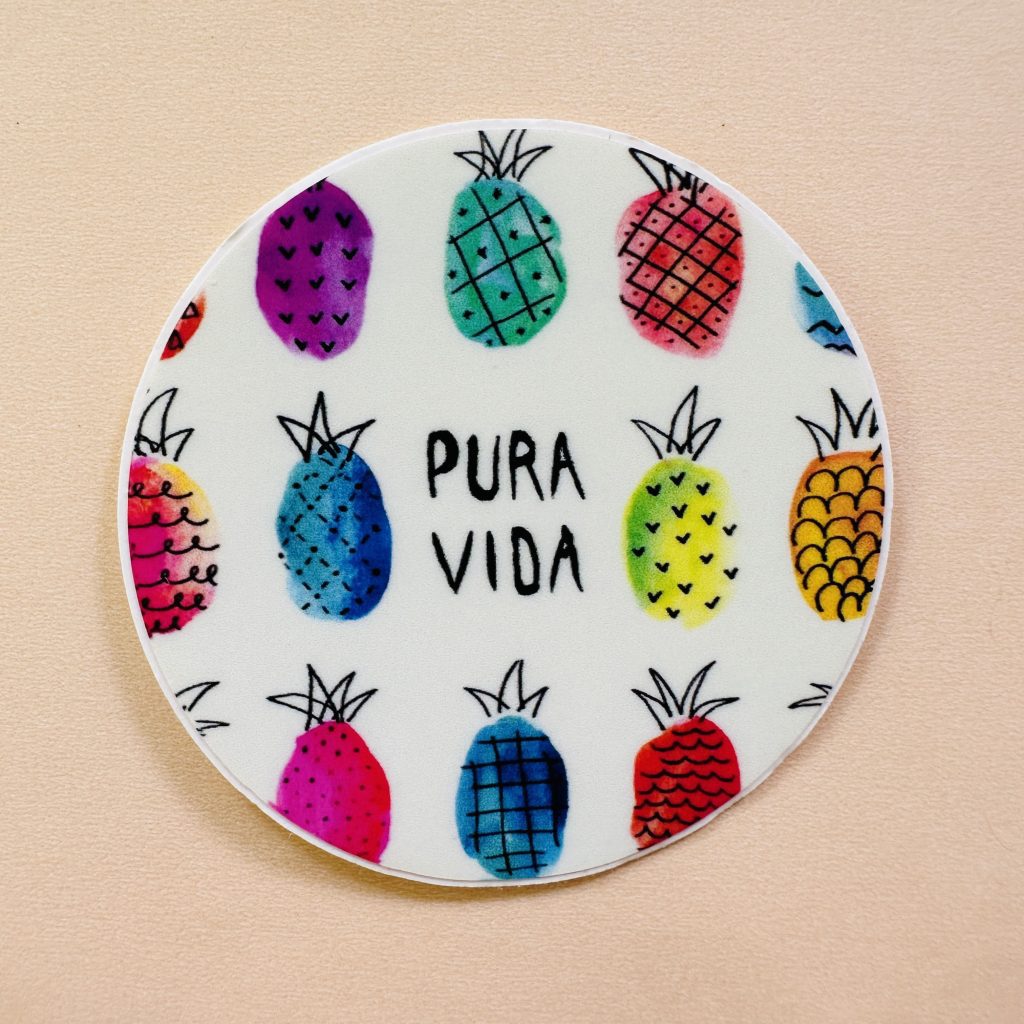 sticker Piñas Pura vida - Bhlumi Gift shop